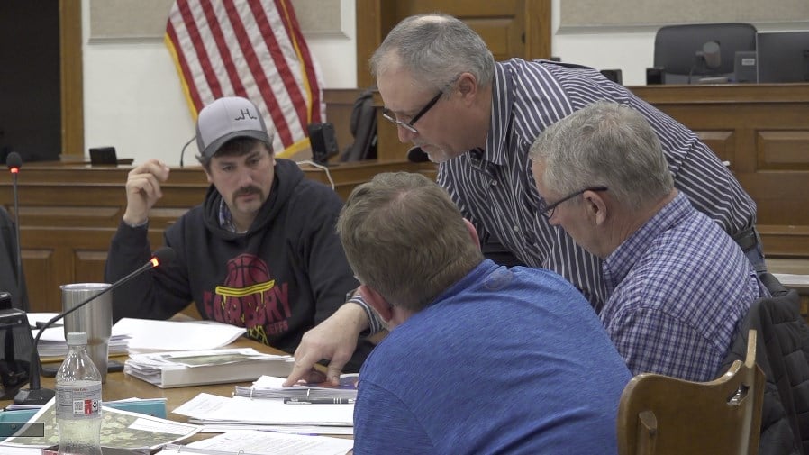 Wind turbine setbacks take center stage at latest planning and zoning ... Wind turbine setbacks take center stage at latest planning and zoning ...