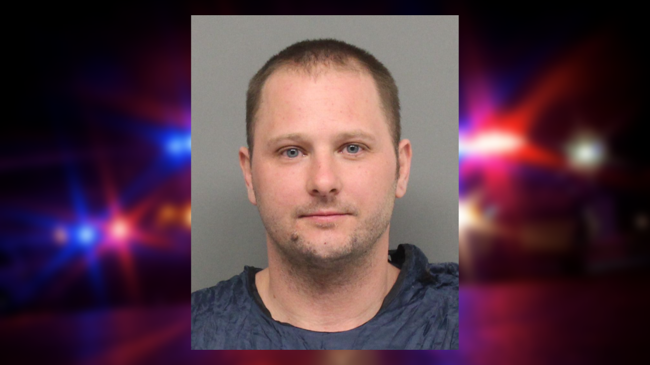 Man arrested after reportedly threatening his family in Lincoln ...