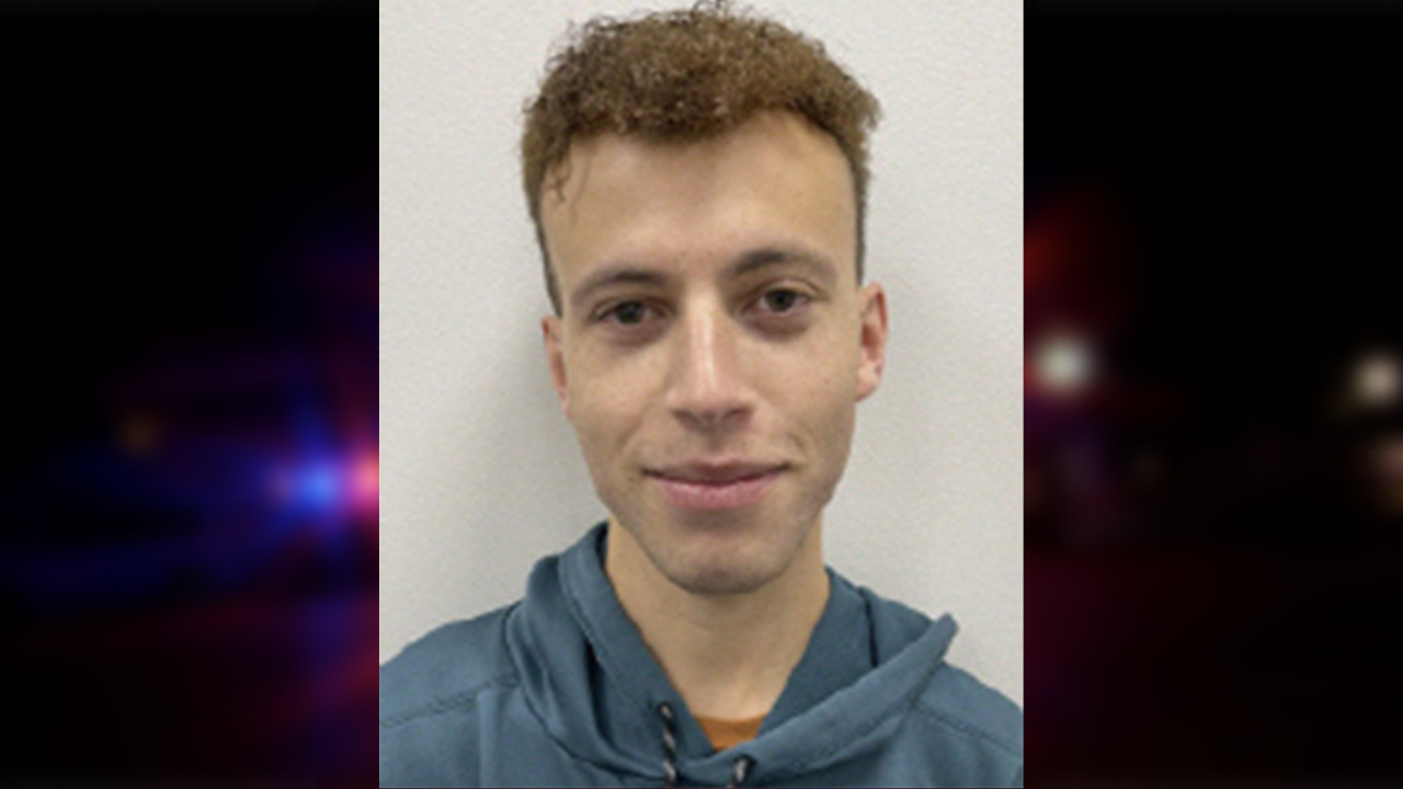 Parents of Lincoln man accused of impersonating student speak to their ...