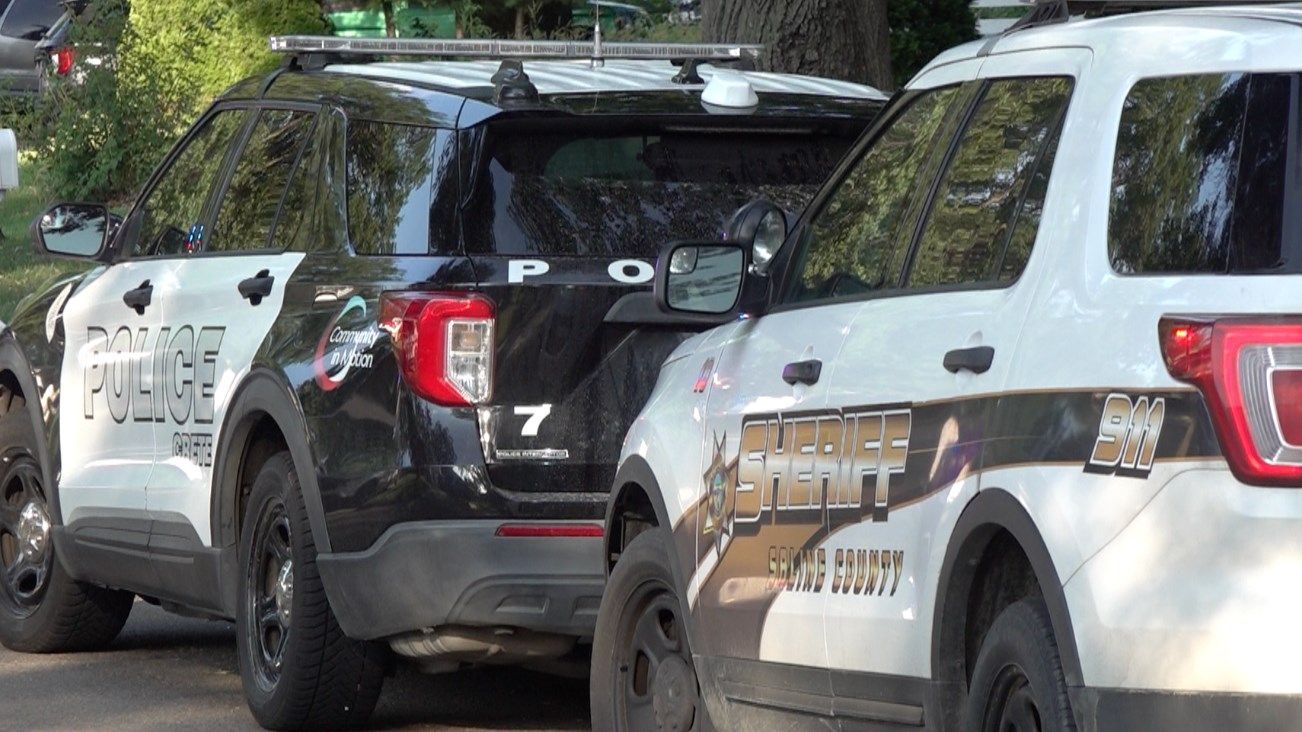 Six injured, suspect dead in Crete shooting - SOUTHEAST - NEWS CHANNEL ...