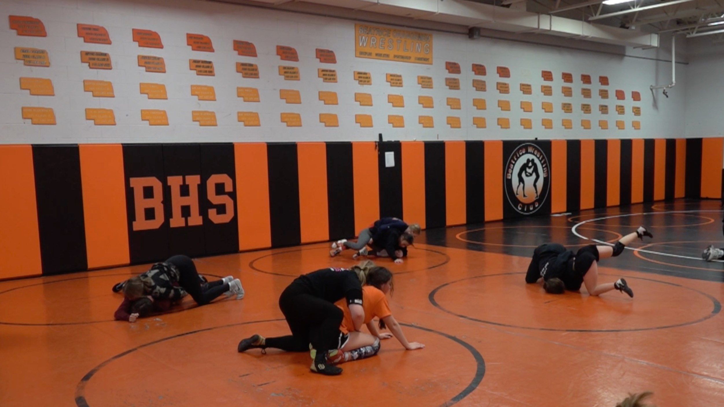 As sport continues to grow, Beatrice girls wrestling finding success ...