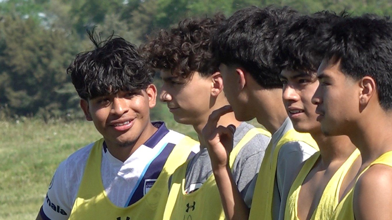 ‘That’s what helps us win’: Crete riding strong team bond into state ...