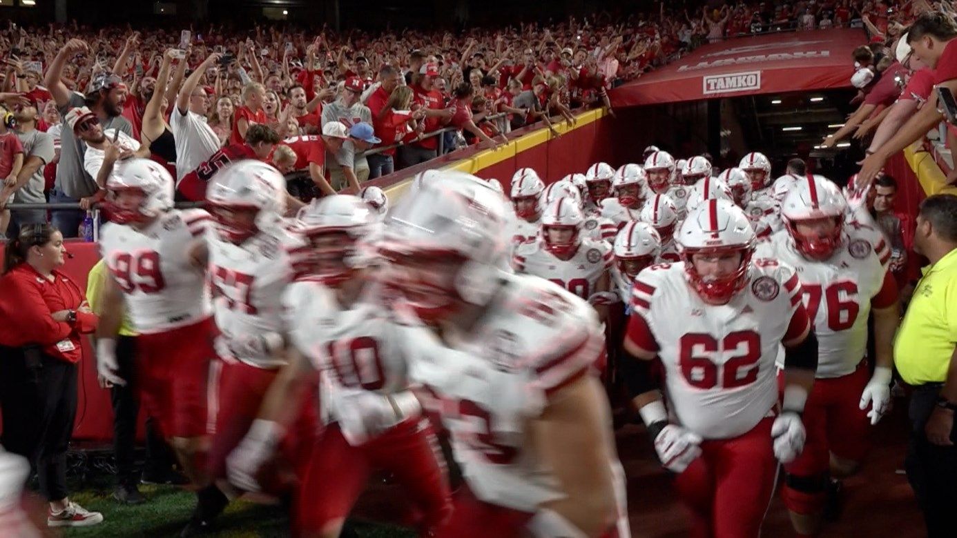 Huskers looking for more consistency from defensive line - SOUTHEAST ...